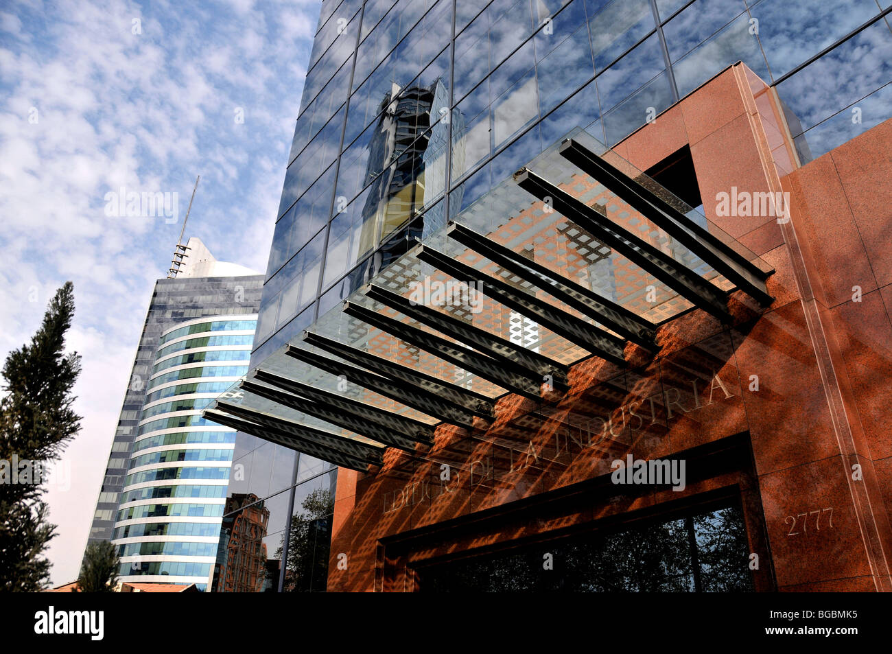 modern building, Edificio de la Industria, Santiago, Chile Stock Photo - Alamy
