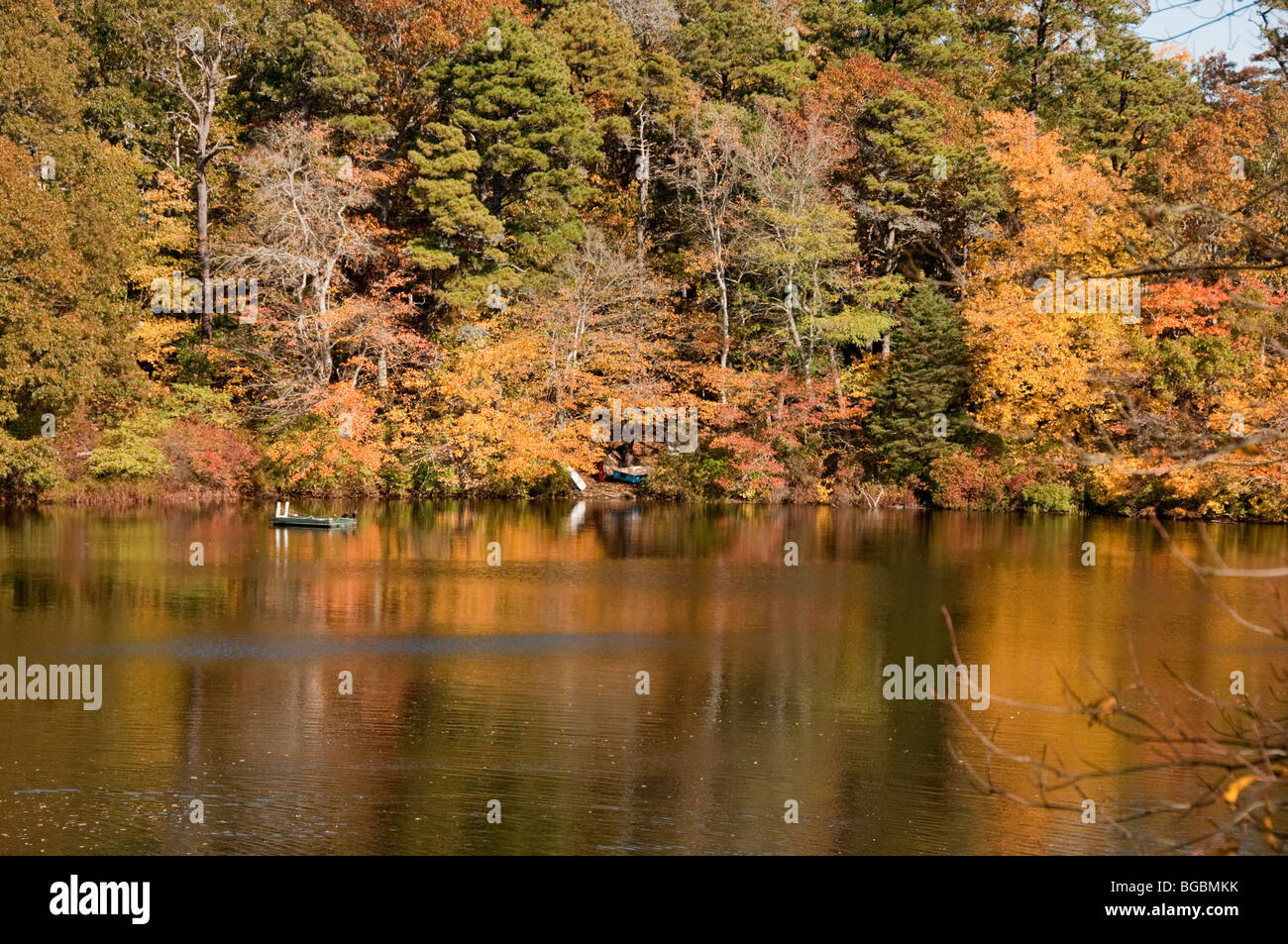 Fall Colours,Autumn, Colors,Lake Reflections,Lakeside Homes,East ...