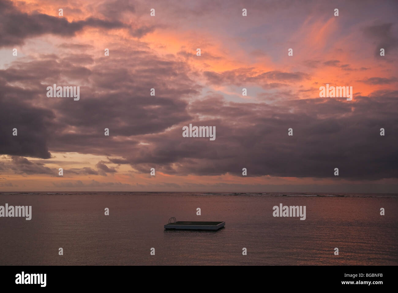 Kahala beach hi-res stock photography and images - Alamy