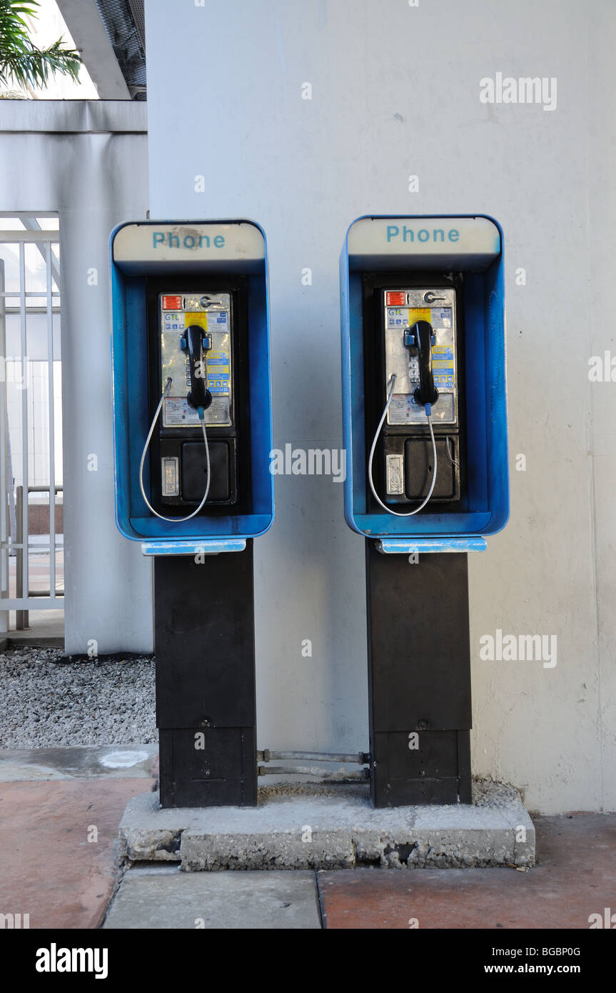 Public payphone hi-res stock photography and images - Alamy