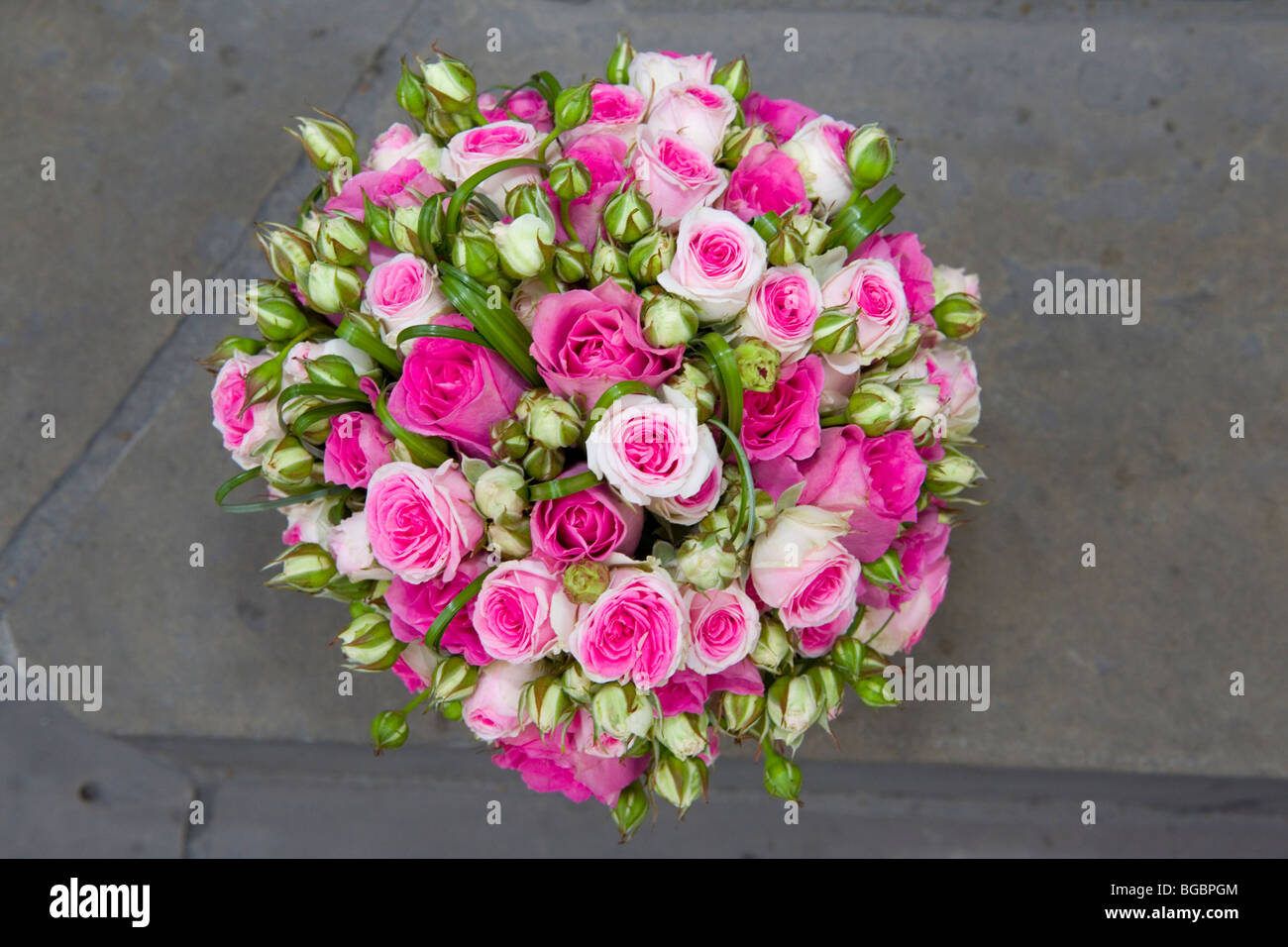 Pink Rose Bouquet Stock Photo - Alamy