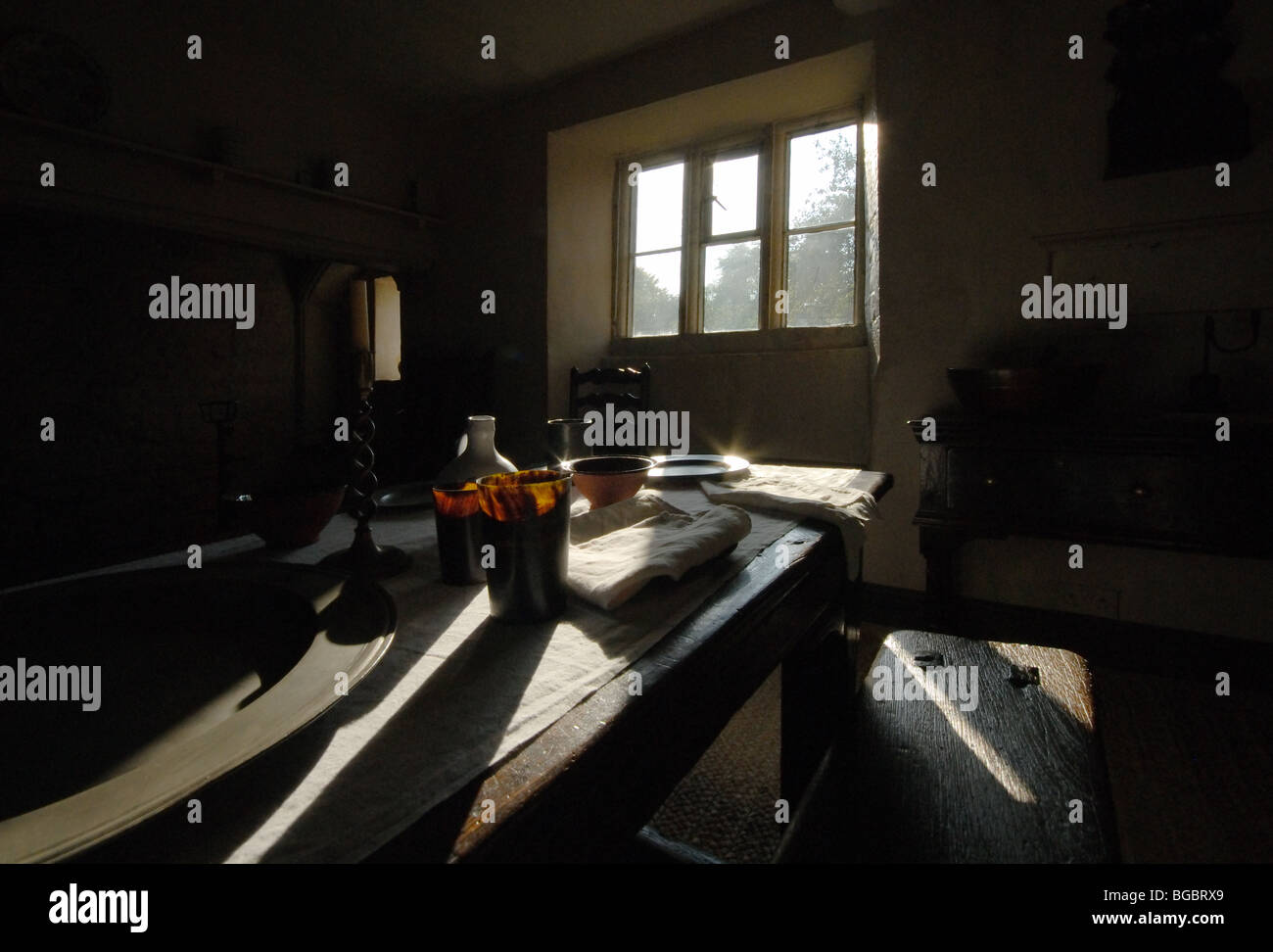 Isaac Newton's writing desk Stock Photo - Alamy