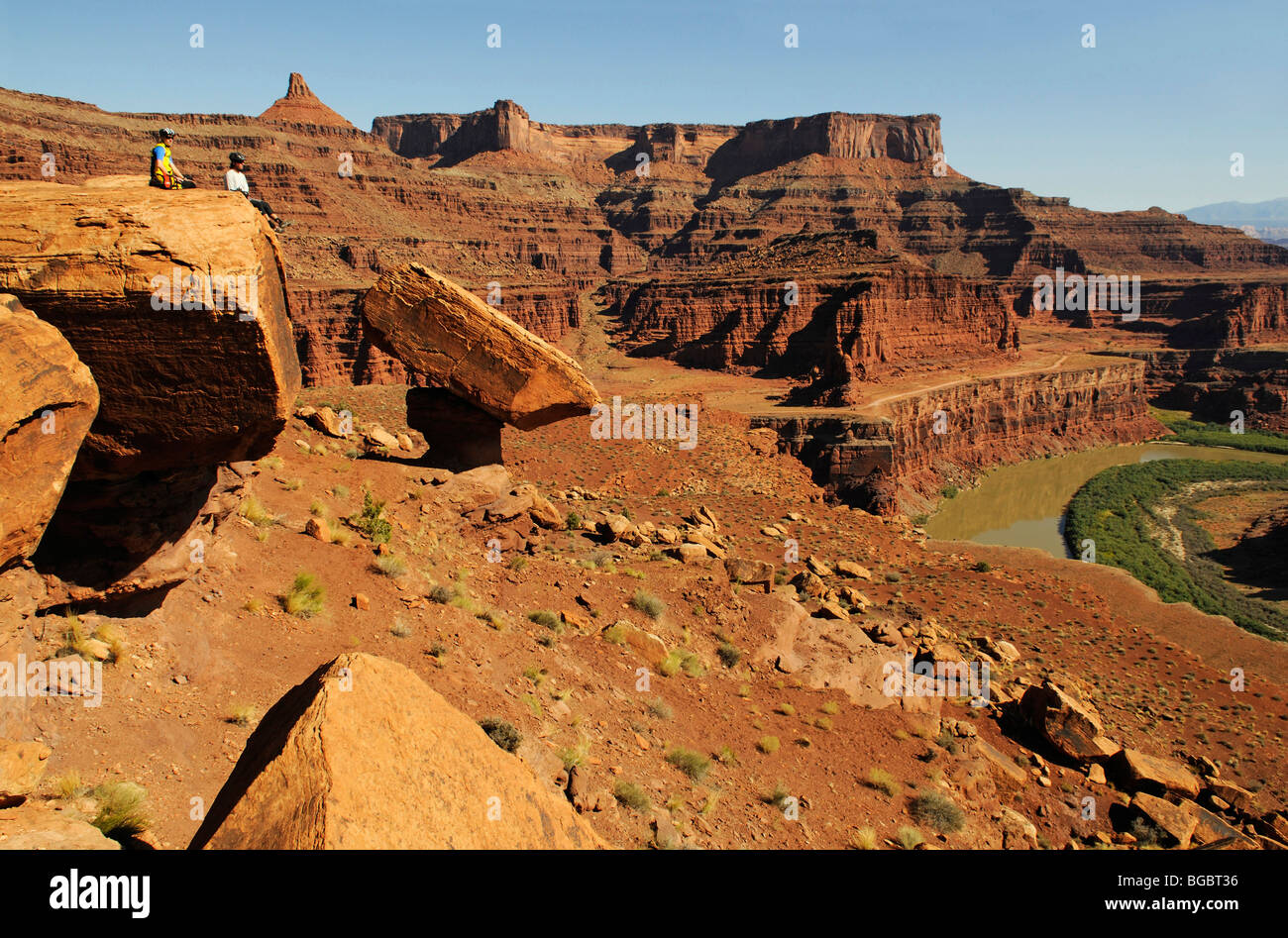 Mountain bikers, Colorado River, White Rim Trail, Moab, Utah, USA Stock ...