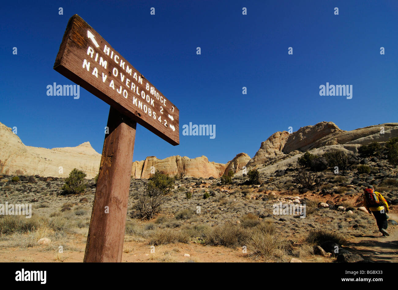 Signpost, hiker, Hickman Bridge, Capitol Reef National Park, Utah, USA ...