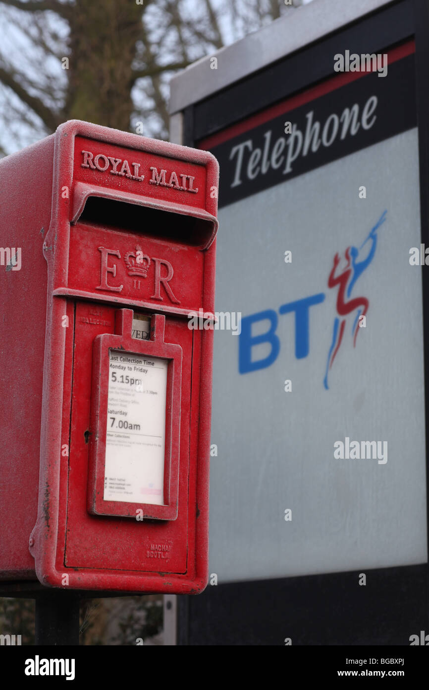 Bt kiosk telephone hi-res stock photography and images - Alamy