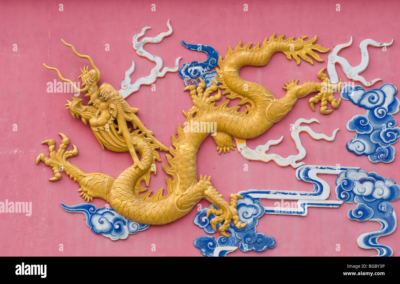 Dragon hong kong hi-res stock photography and images - Alamy