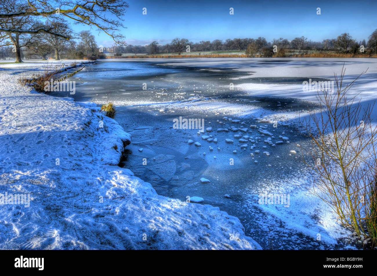 Snow hdr hi-res stock photography and images - Alamy