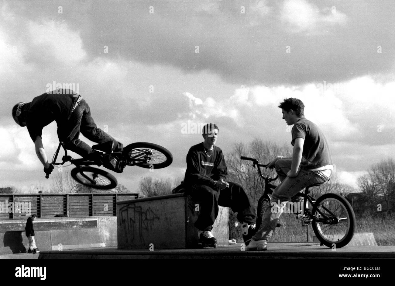 Bmx ramps hi-res stock photography and images - Alamy