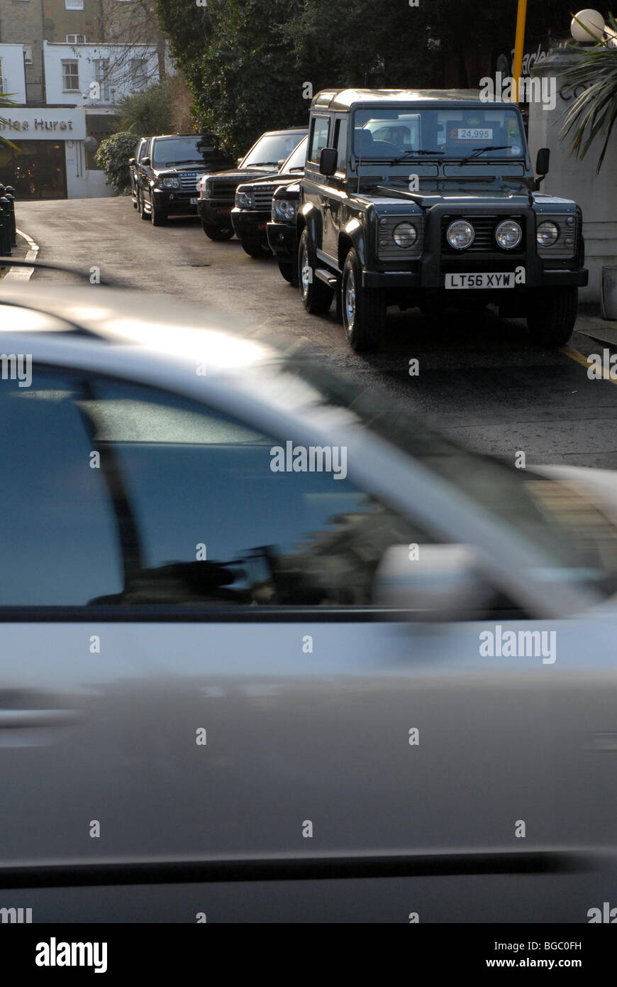 Chelsea tractors hi-res stock photography and images - Alamy