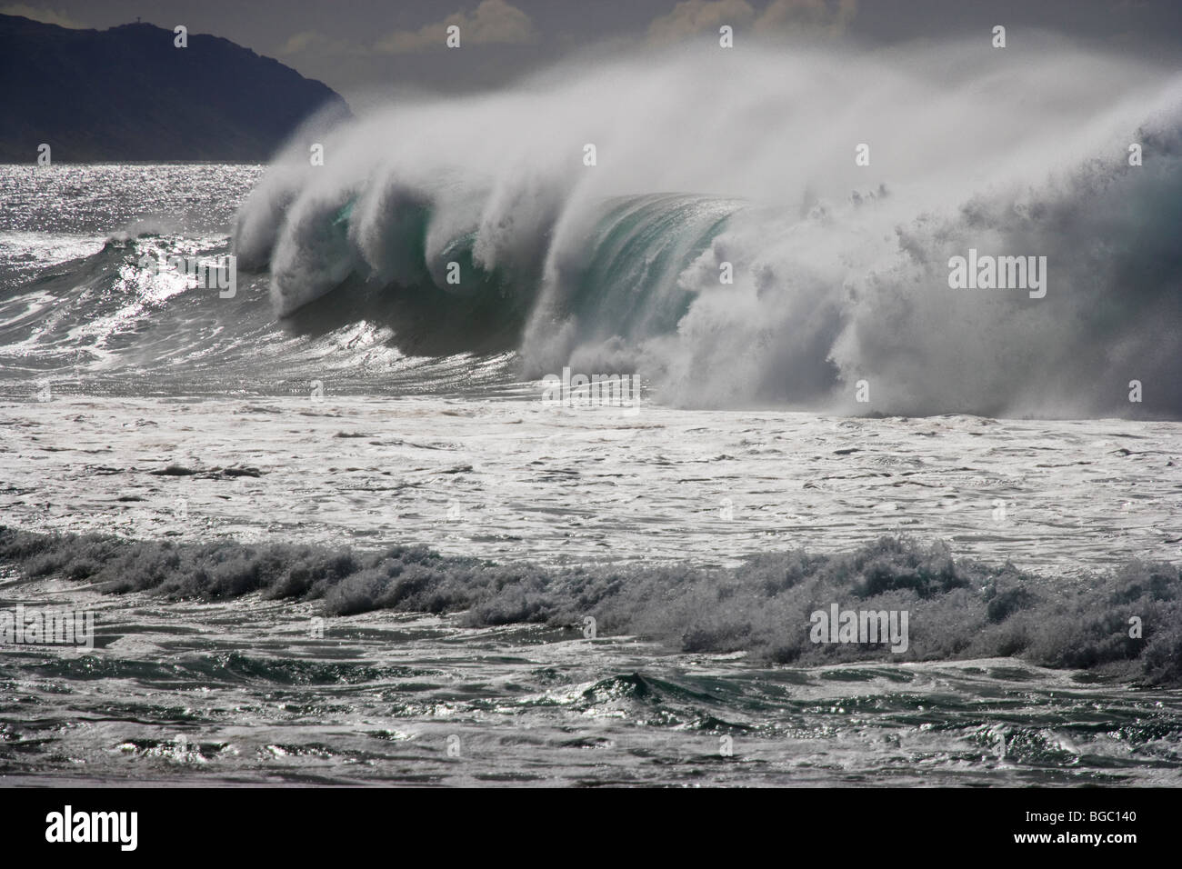 Big Surf at Sunset Beach, North Shore, Oahu, Hawaii Stock Photo - Alamy