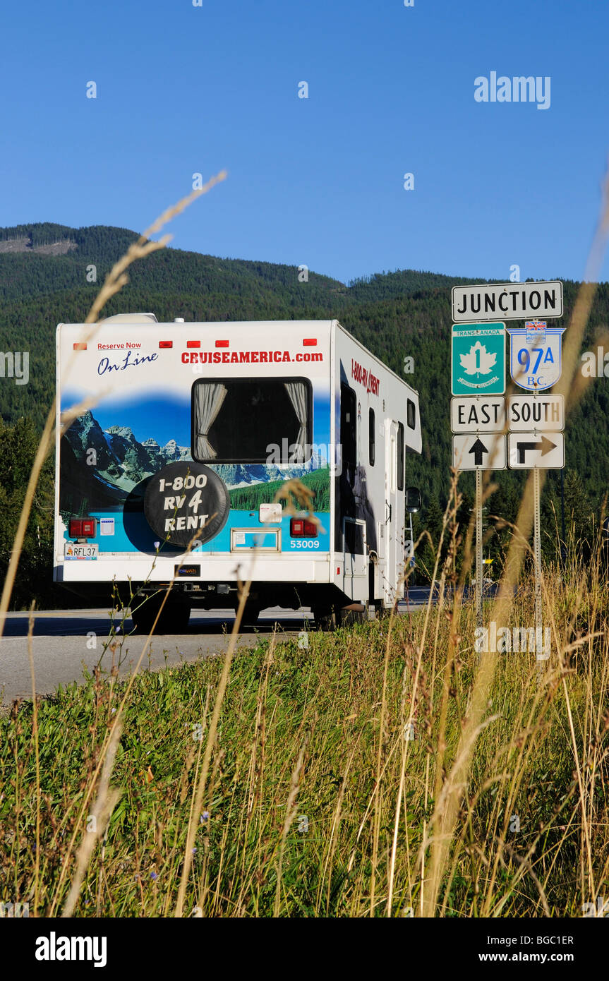 Camper, road sign, Trans Canada Highway, British Columbia, Canada Stock ...