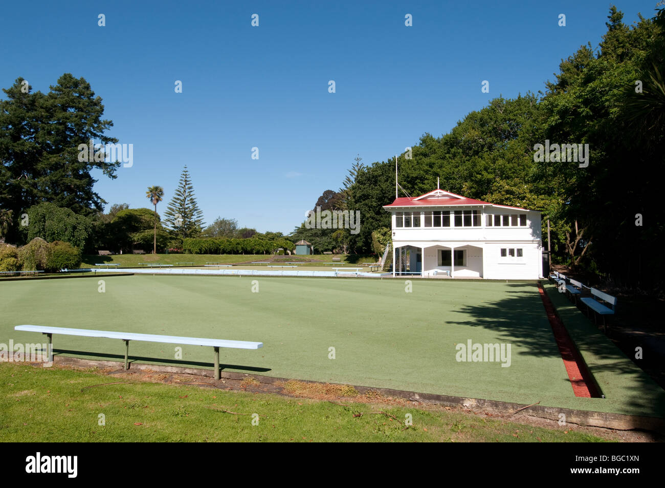 Bowling green and Victorian club house Stock Photo - Alamy