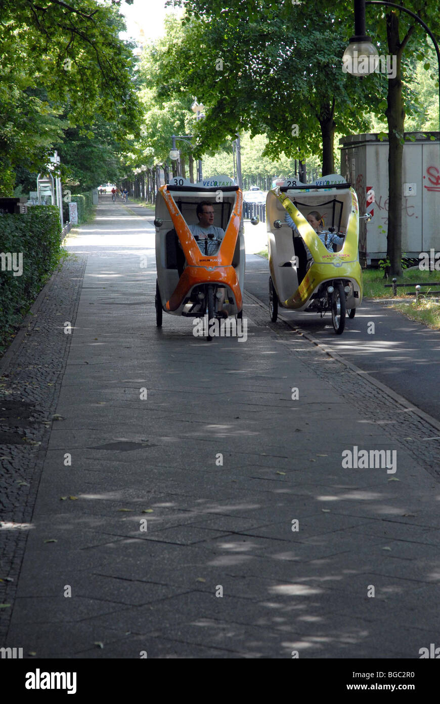 Tourist tricycles hi-res stock photography and images - Alamy