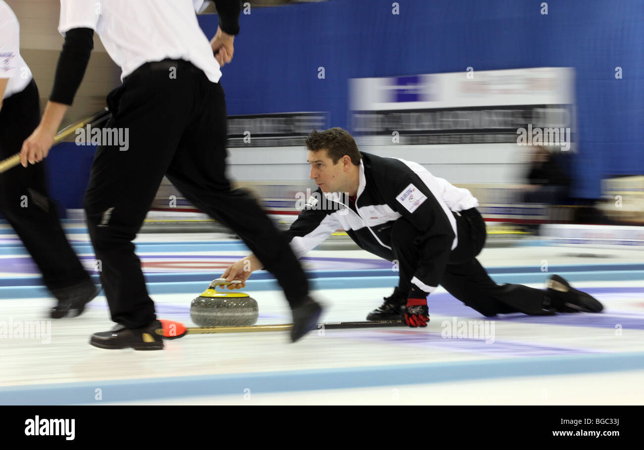 Ice curling sheet hi-res stock photography and images - Alamy