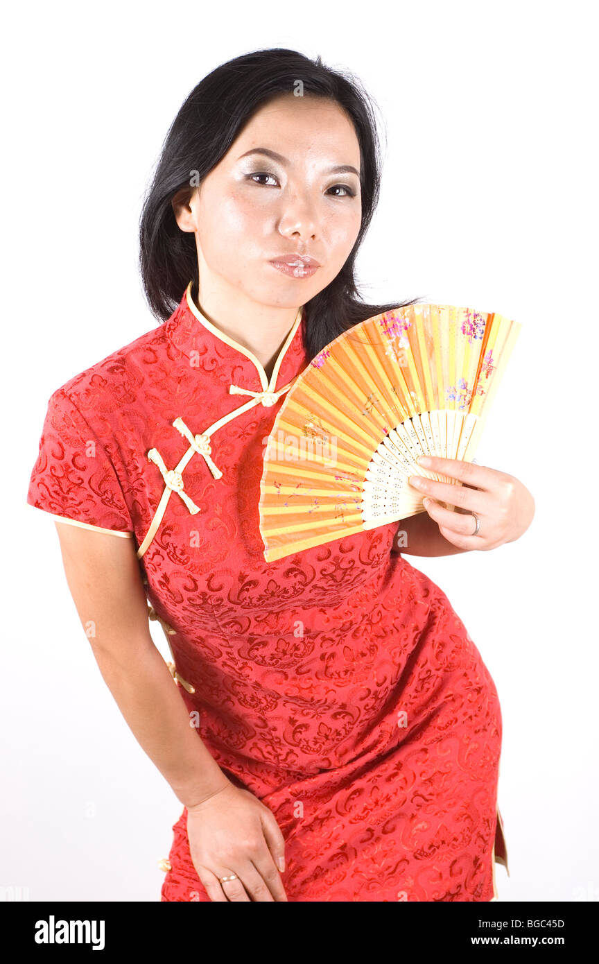 Chinese girl, Asian beauty posing for photos in traditional dress ...