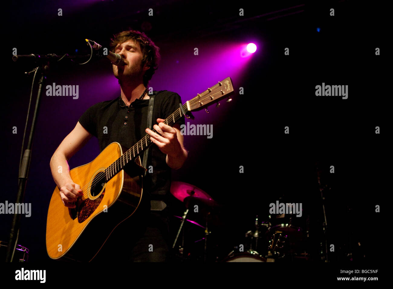 James O'Neill, singer of the Scottish singer and songwriter duo Martin ...