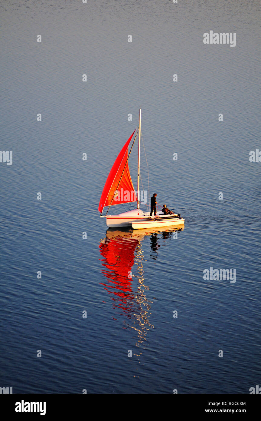 Sailboat, red sail on the Baltic Sea, Biosphaerenreservat Suedost ...