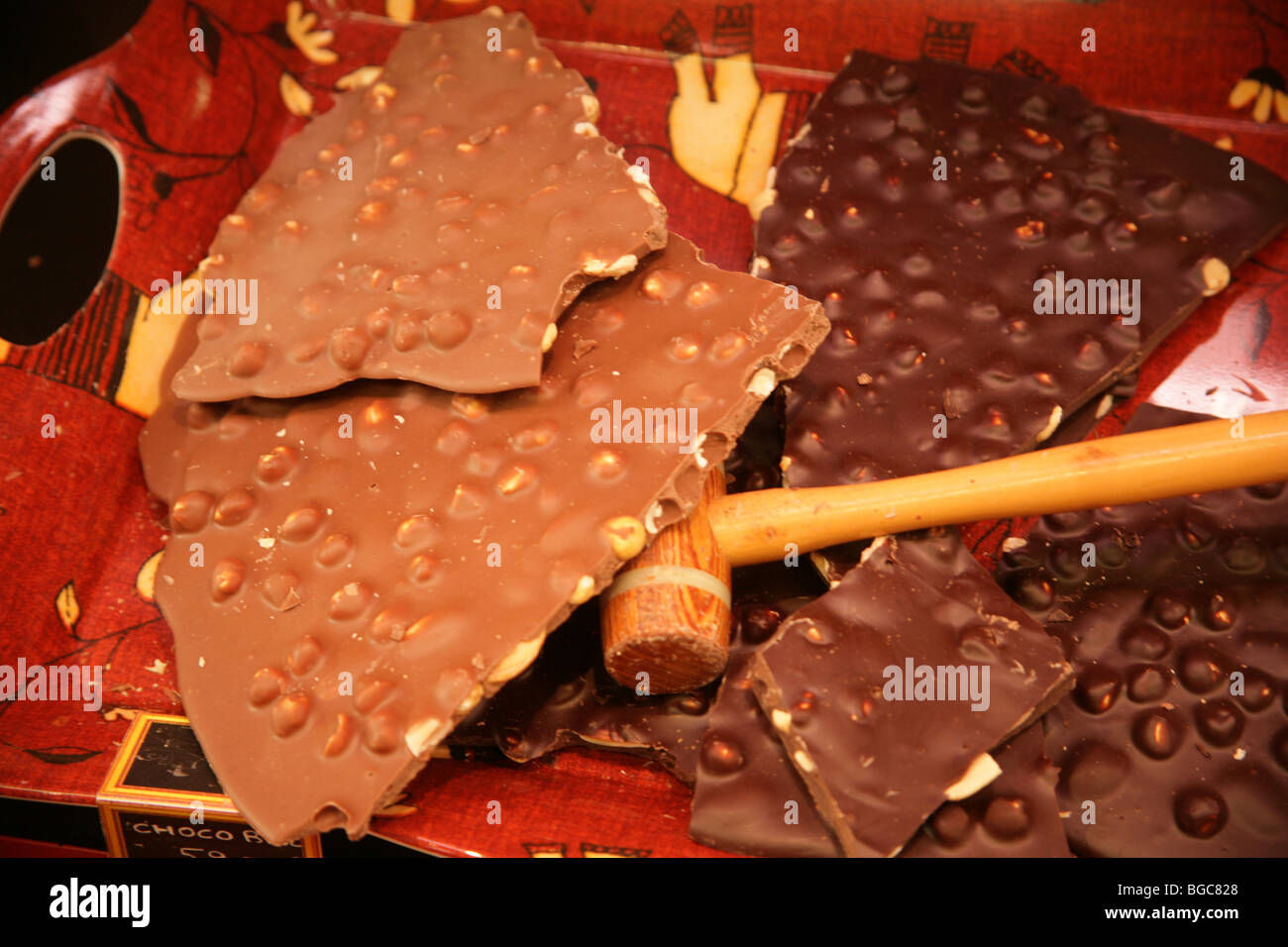 Chocolate slabs hi-res stock photography and images - Alamy
