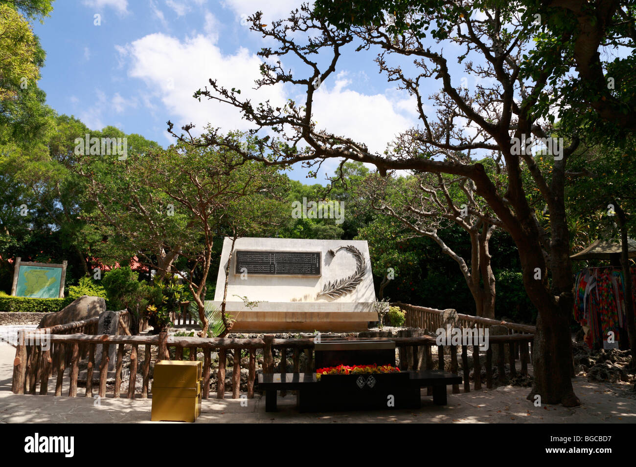 Statue of Himeyuri, Itoman, Okinawa, Japan Stock Photo - Alamy