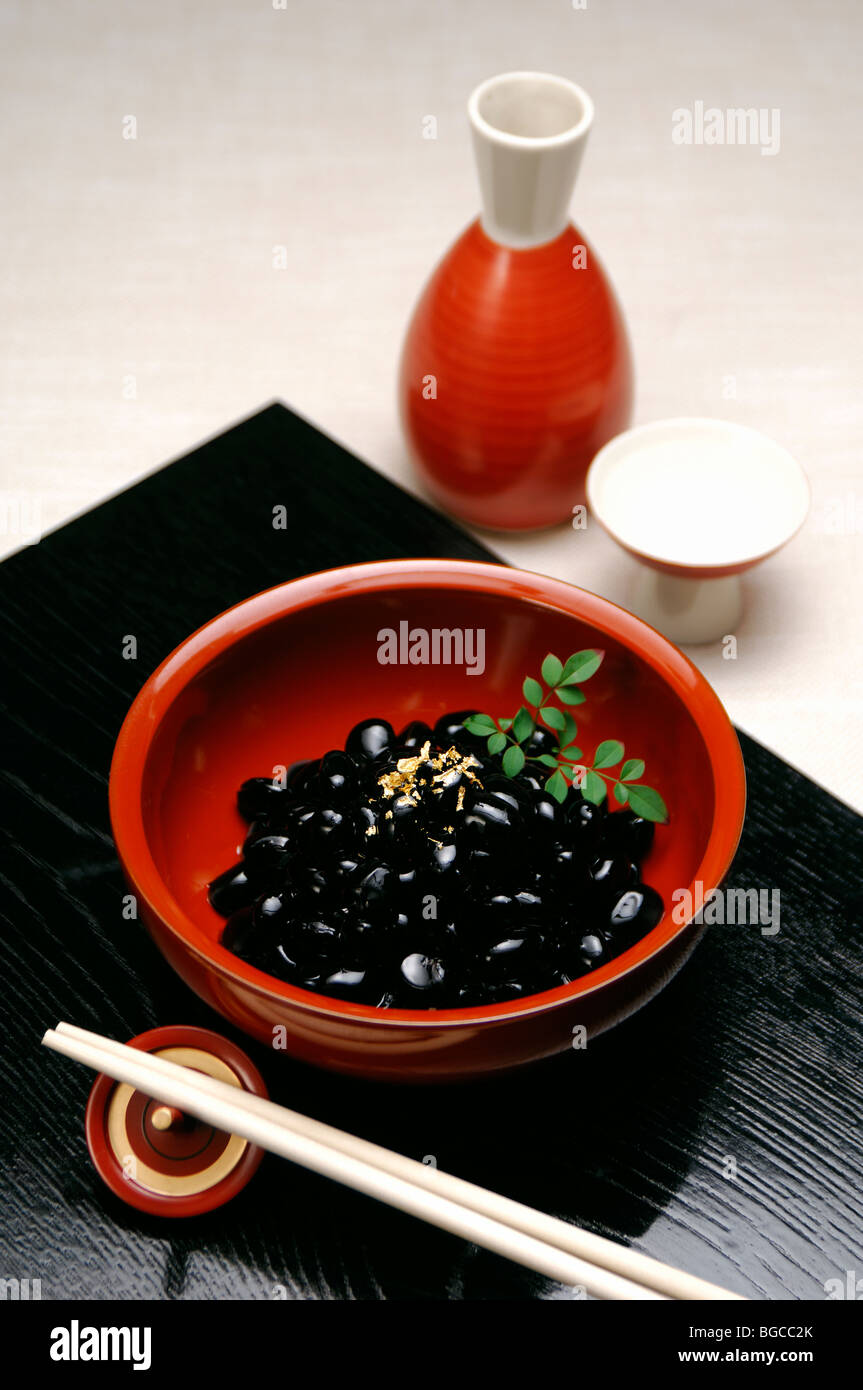 Kuromame and sake Stock Photo - Alamy