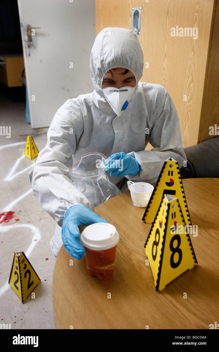 Crime Scene Investigation Stock Photos & Crime Scene Investigation ...