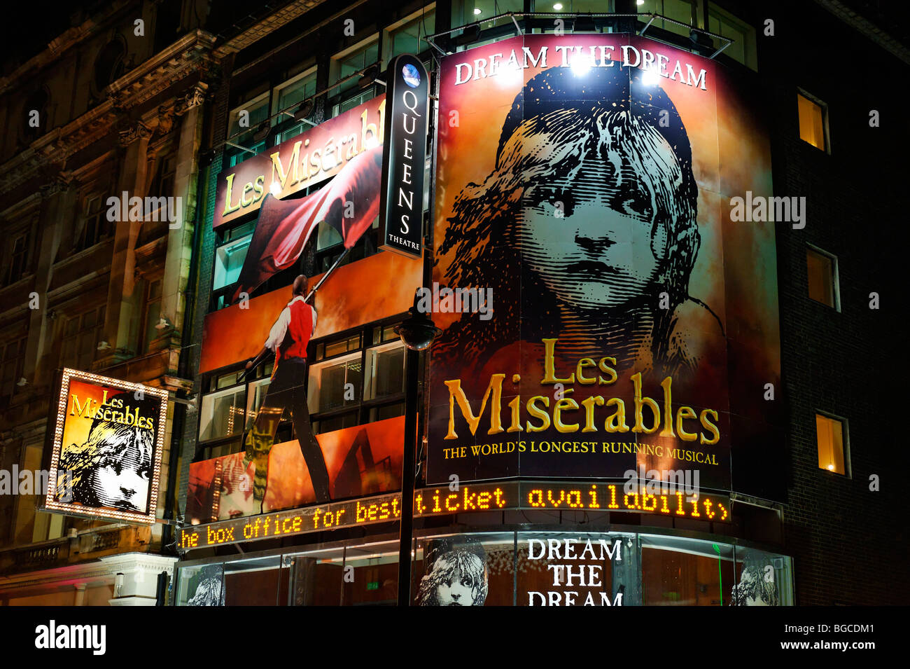 Les Miserables London Theatre High Resolution Stock Photography and ...