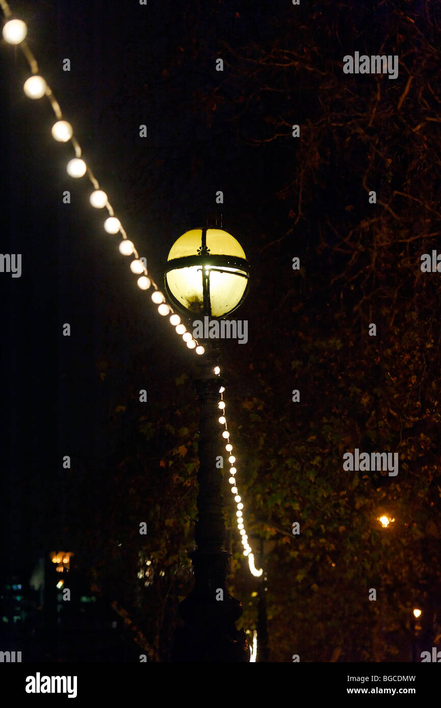 Lights on the Embankment alongside the River Thames Stock Photo - Alamy
