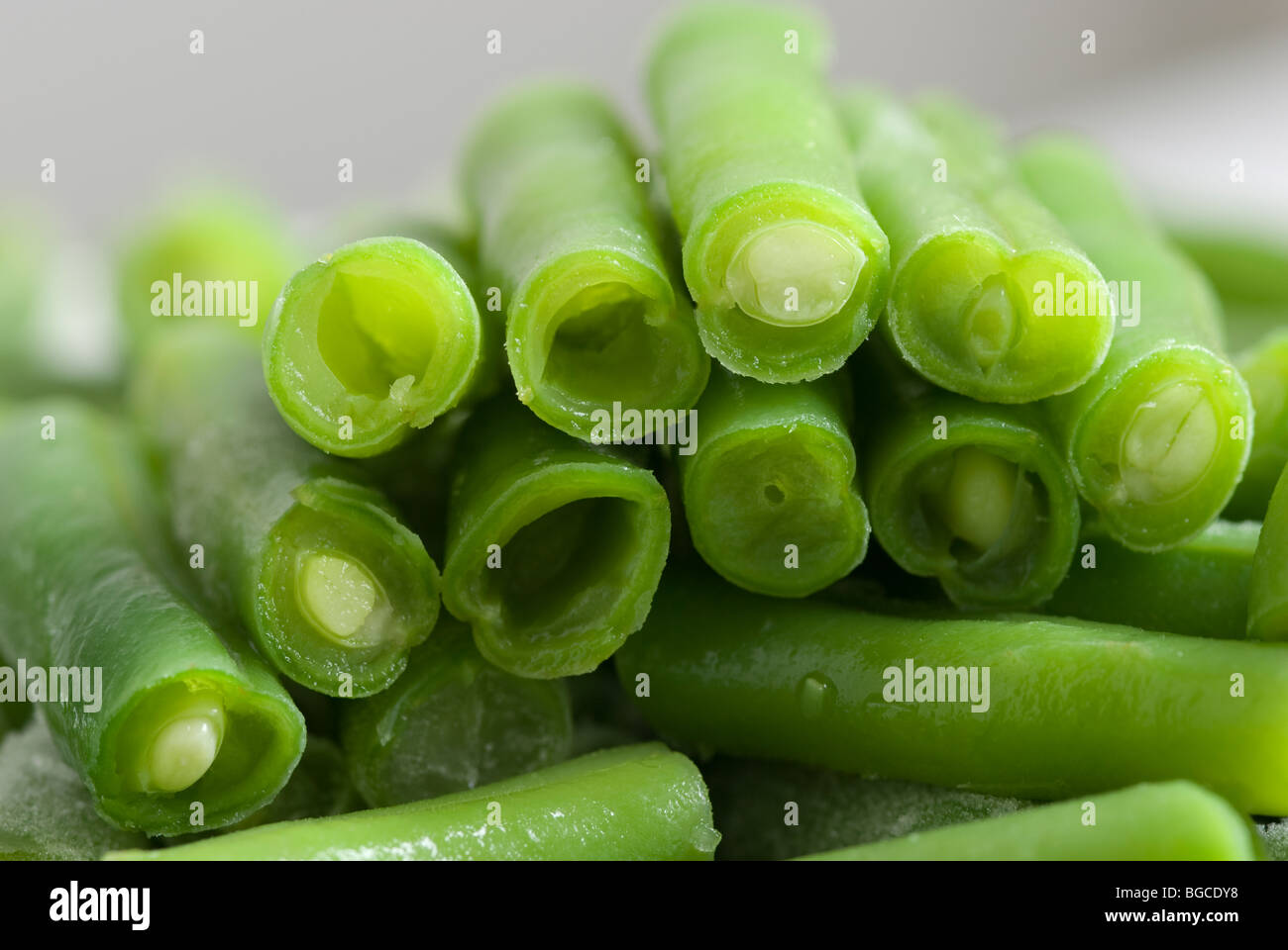 Crosscut green beans Stock Photo - Alamy