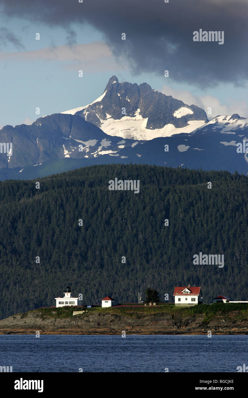 Point Retreat Lighthouse, lighthouse of Admiralty Island, Lynn Channel ...