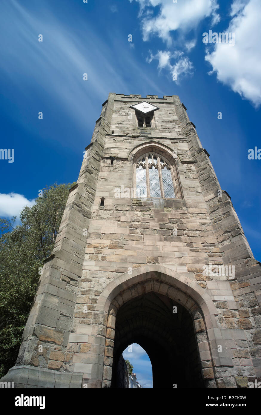 town centre of warwick the county town of warwickshire Stock Photo - Alamy