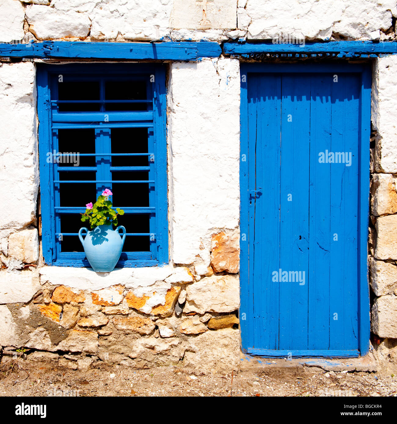 Greek pot plant hi-res stock photography and images - Alamy