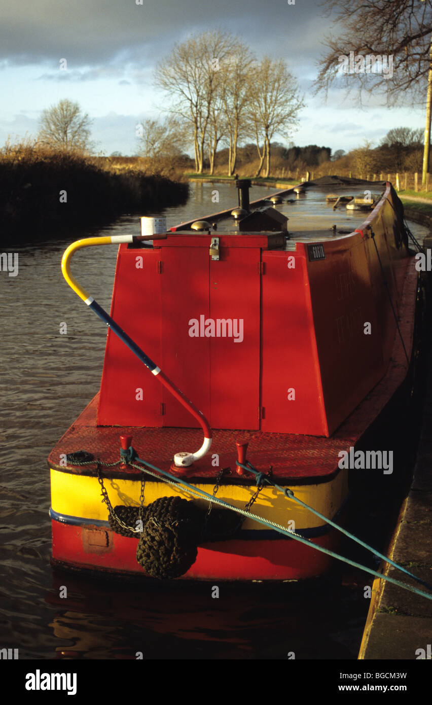 Red Barge On The Trent And Mersey Canal In Church Lawton Cheshire Stock ...