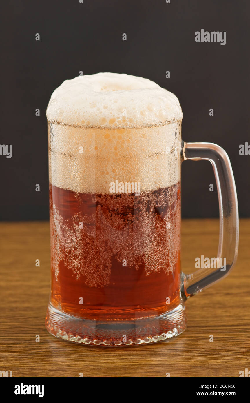 red beer closeup Stock Photo - Alamy