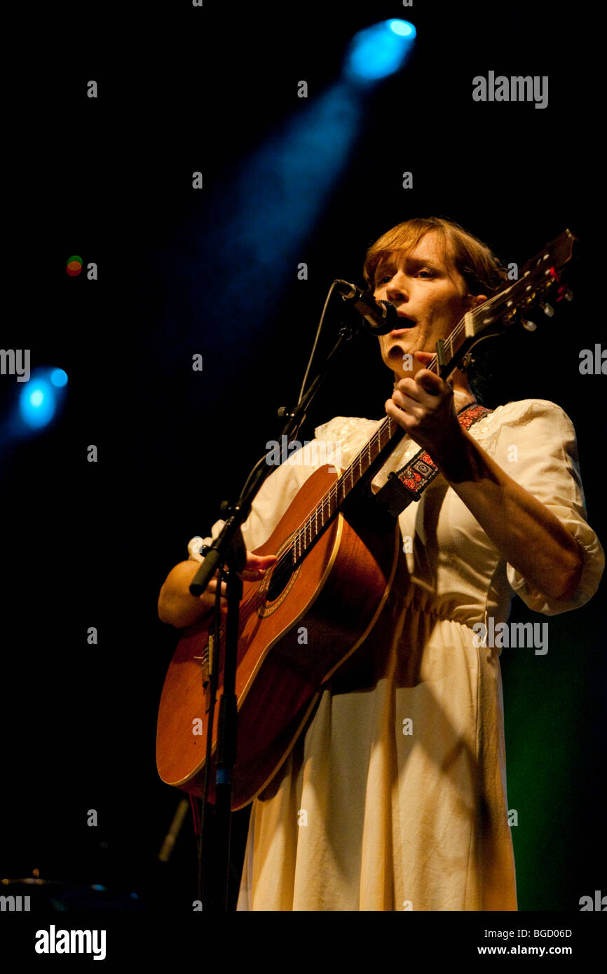 Laura gibson hi-res stock photography and images - Alamy