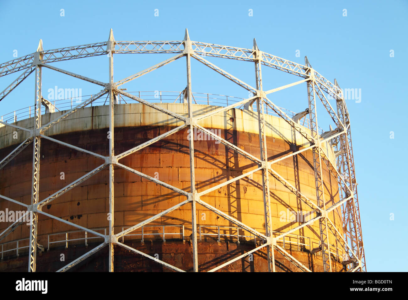 A gasometer in Wood Green, London (in snow Stock Photo - Alamy