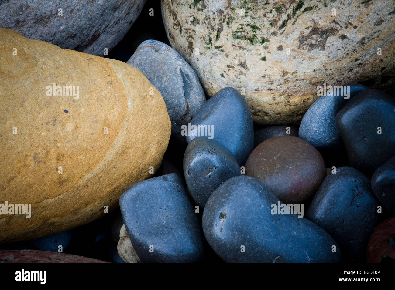 Erratic Boulders, Saltwick Bay, Whitby, England Stock Photo - Alamy