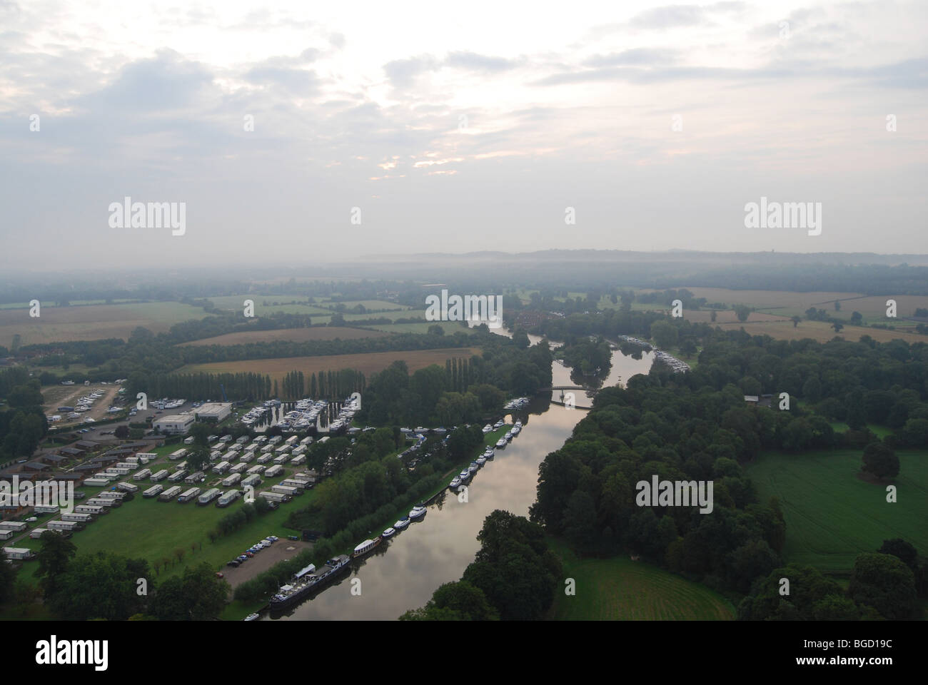 Aerial british river countryside hi-res stock photography and images ...