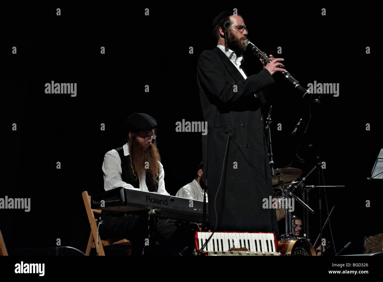 Klezmer band jewish hi-res stock photography and images - Alamy