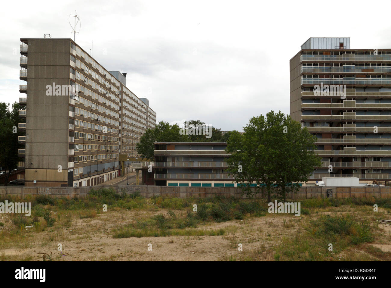 Council blocks in Heygate Estate, Elephant & Castle, London, UK Stock ...