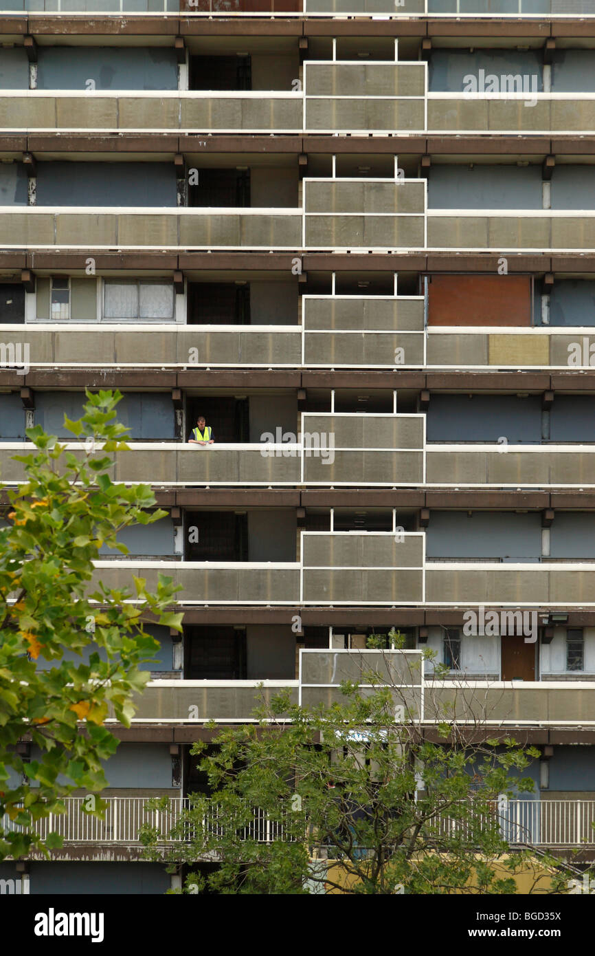 Council block hi-res stock photography and images - Alamy