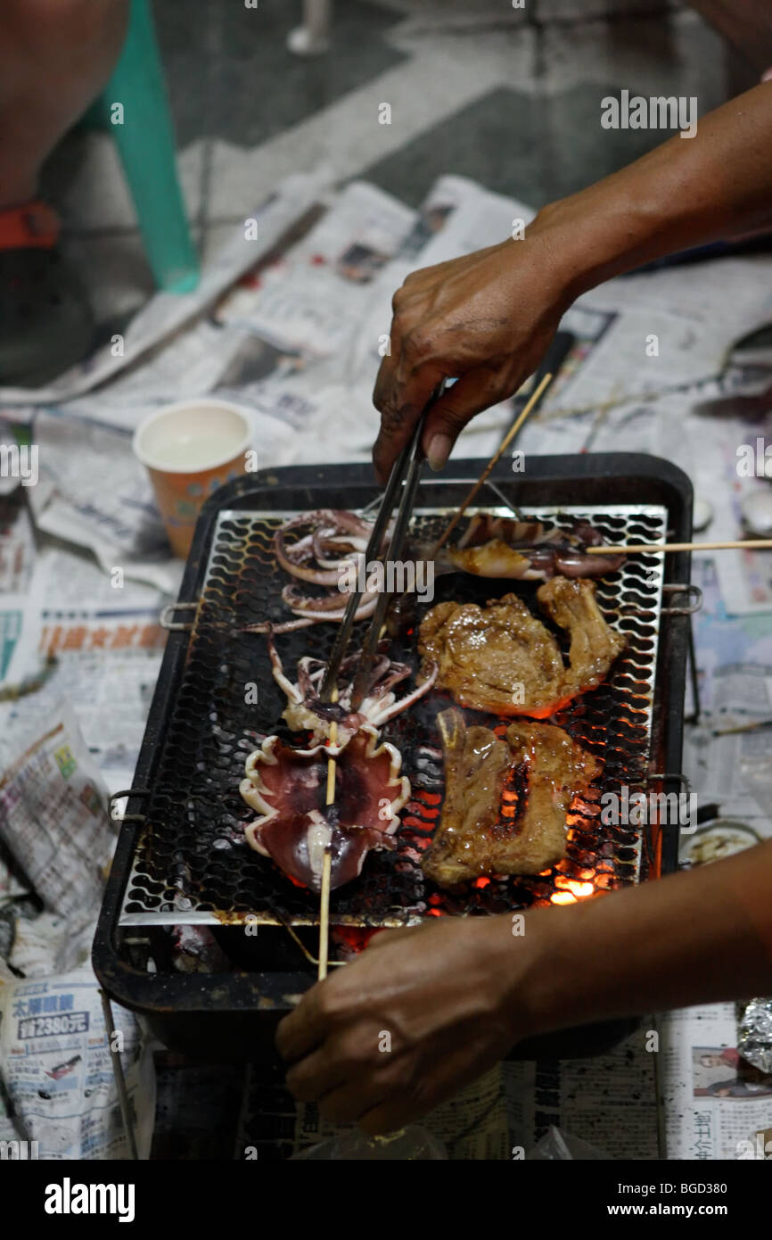 little barbecue for the moon festival Stock Photo - Alamy