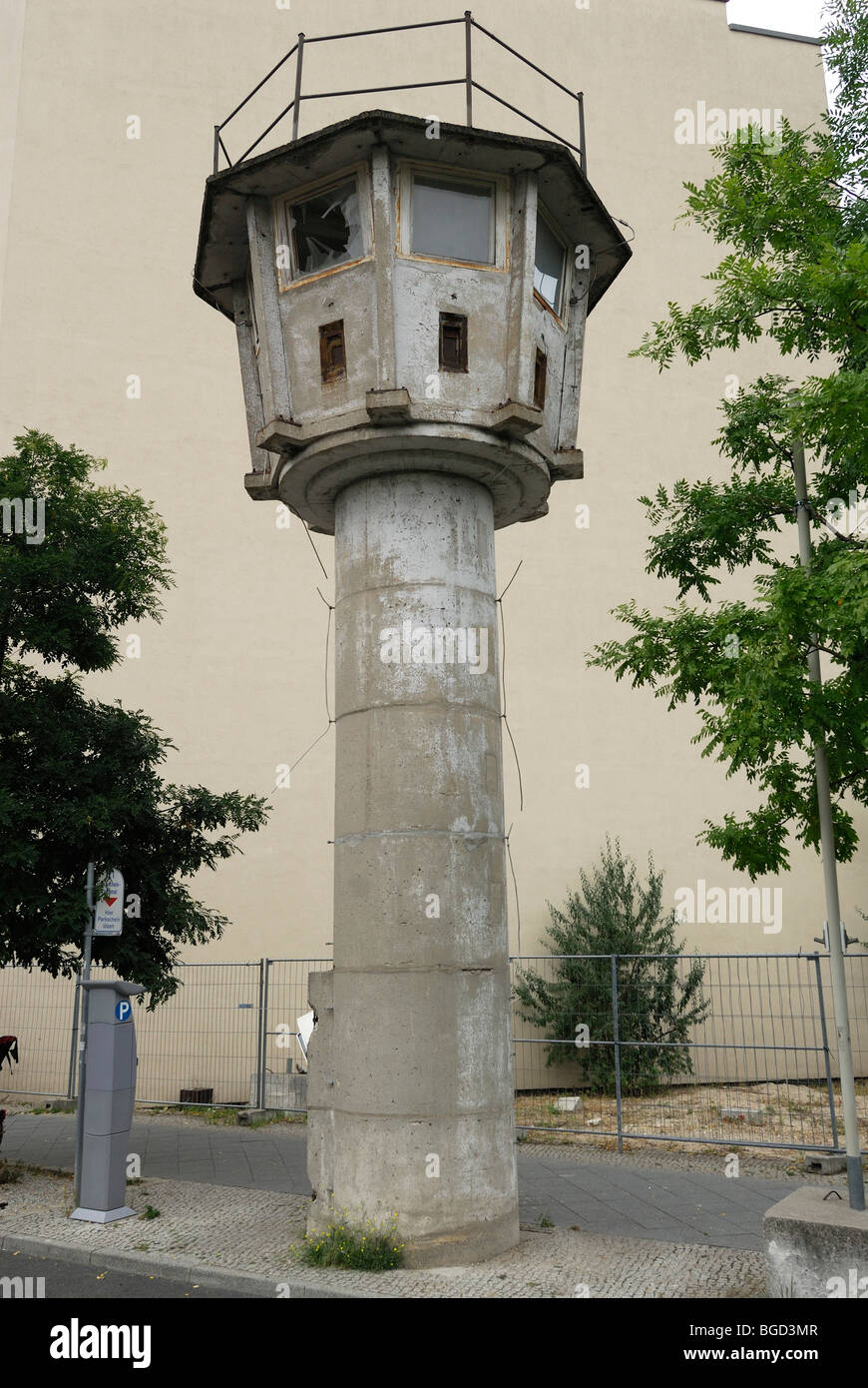 Berlin. Germany. East German watchtower on Erner Berger Strasse just ...