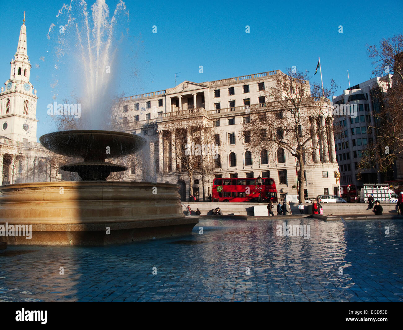 Fountain, Trafalgar Square, London Stock Photo - Alamy