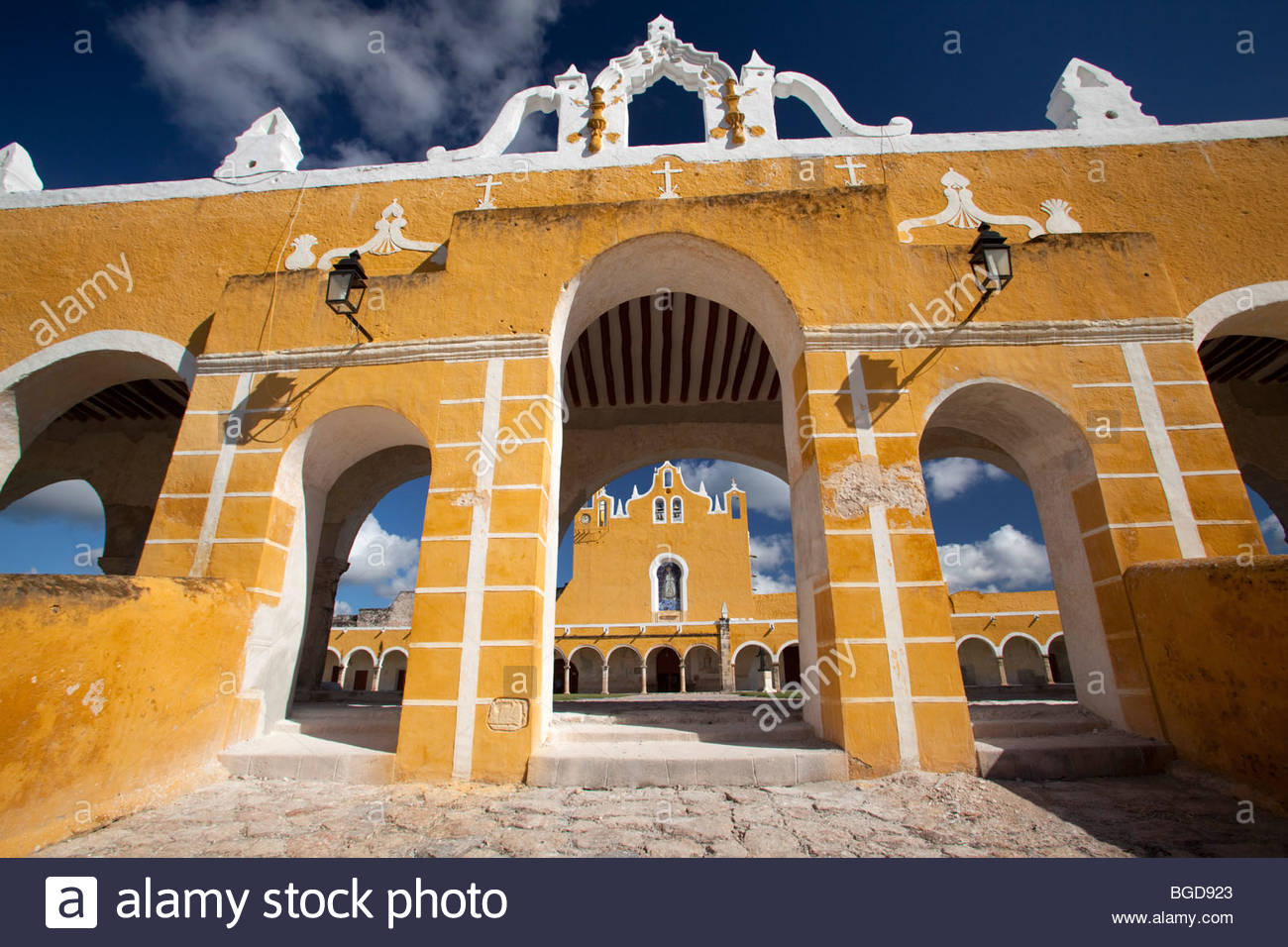 Spanish Monastery Stock Photos & Spanish Monastery Stock Images - Alamy