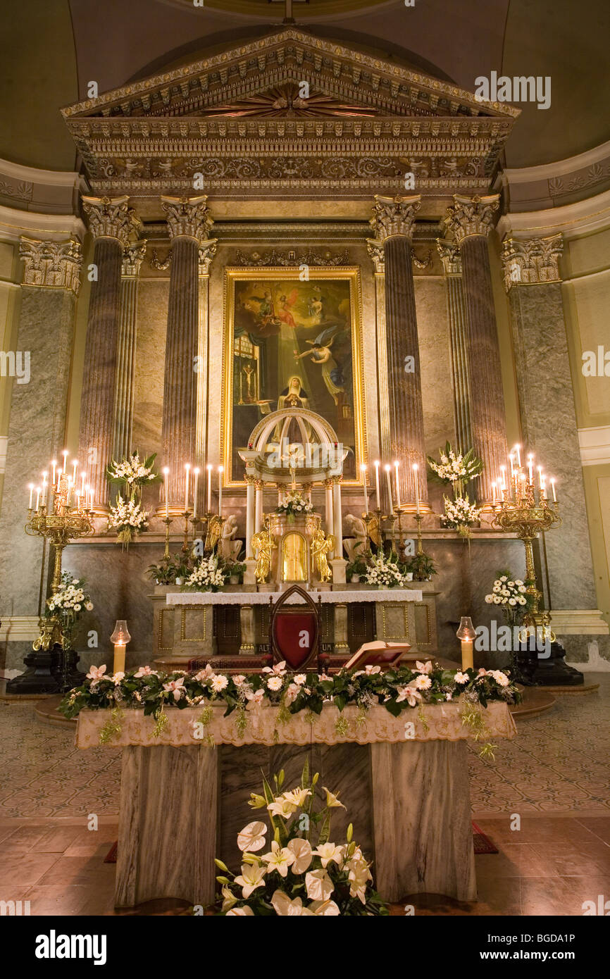 Interior of a catholic church Stock Photo - Alamy