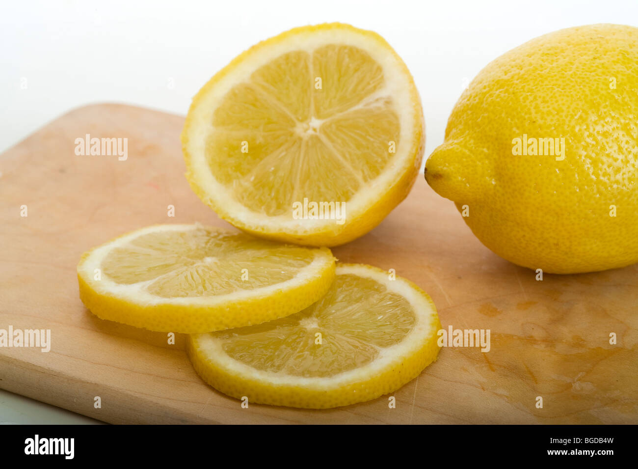 Freshly sliced lemons hi-res stock photography and images - Alamy