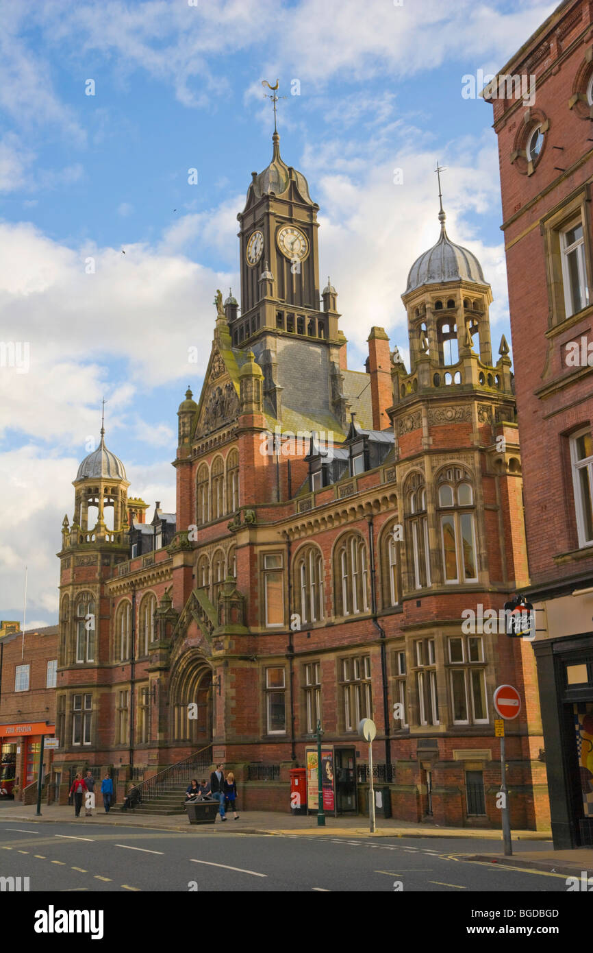 York magistrates court law courts hi-res stock photography and images ...