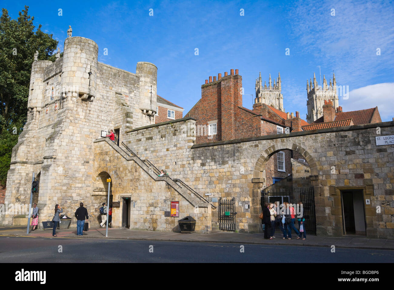 Bootham Bar, gate and wall with York Minster in the back, York ...