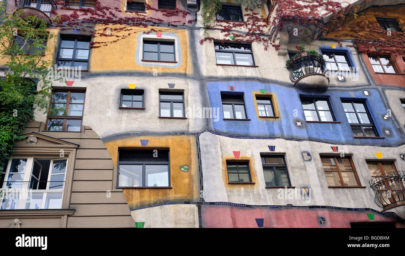 Hundertwasser house vienna hi-res stock photography and images - Alamy