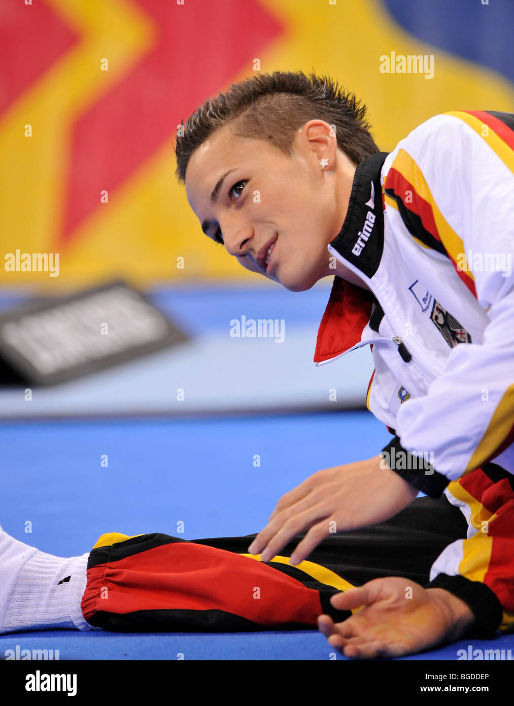 Competitive gymnastics display hi-res stock photography and images - Alamy